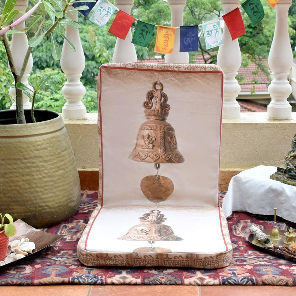 Calm Bells Foldable Meditation Chair